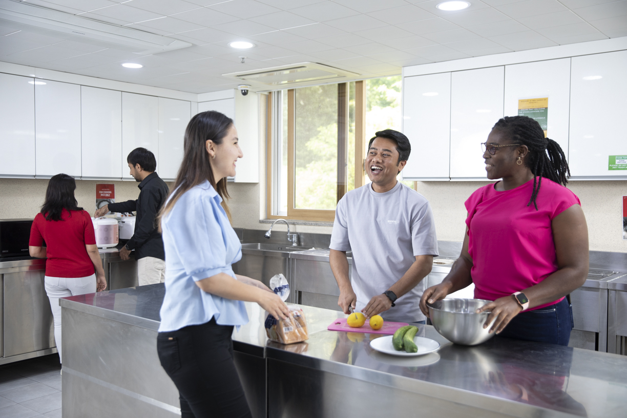 Interview with Our Housemaster Peter | News | NEWS : KDI국제정책대학원 뉴스센터