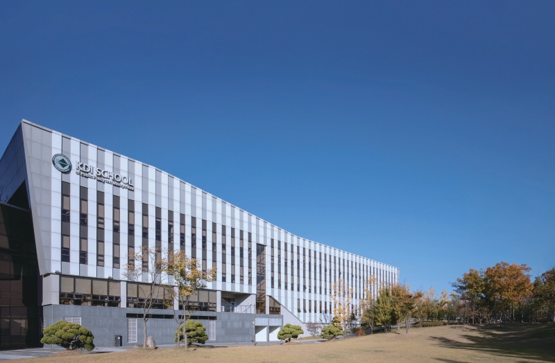 KDI School | Liu, Cheol(류철) | Budgeting and Public Financial Management